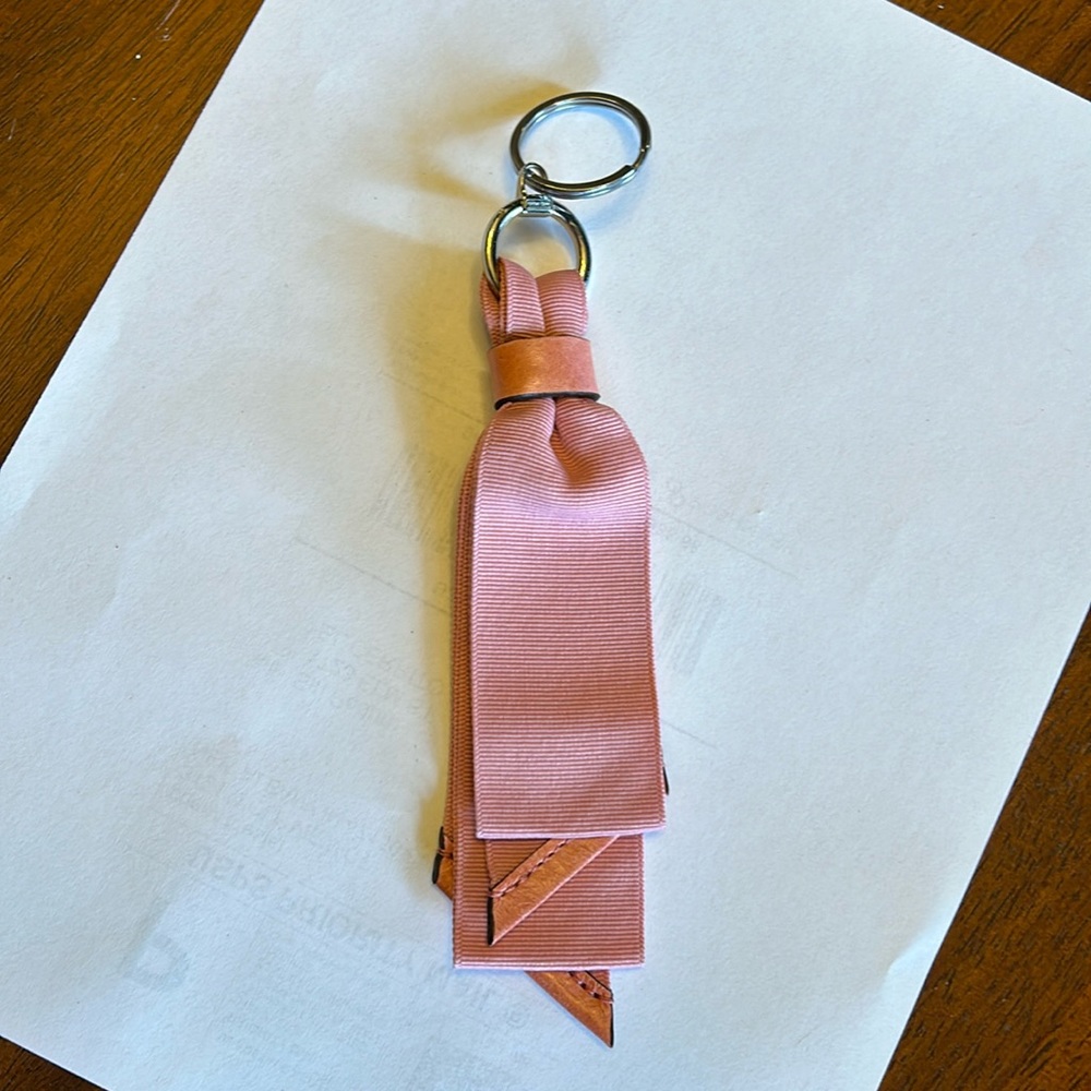 Coach Mauve Gross Grain Ribbon And Leather Large Keyc… - Gem